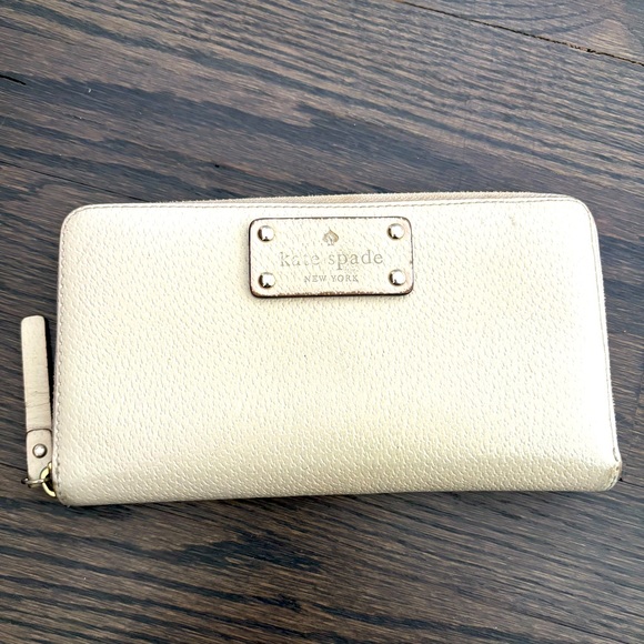 kate spade | Bags | Kate Spade Ivory Leather Zip Around Large ...